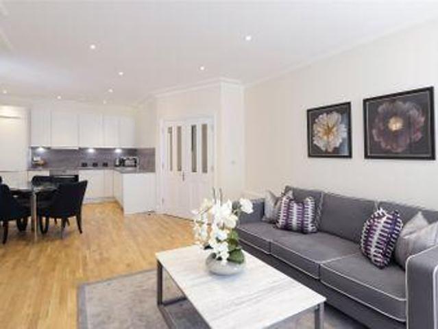 3 Bedrooms Flat for rent in Ravenscourt Park, Hammersmith, London W6