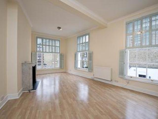 3 Bedrooms Flat for rent in Rawlings Street, London SW3