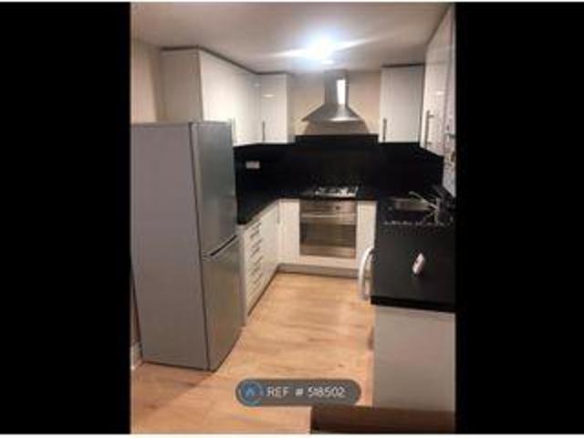 3 Bedrooms Flat for rent in Radley Gardens, Kingsburry HA3