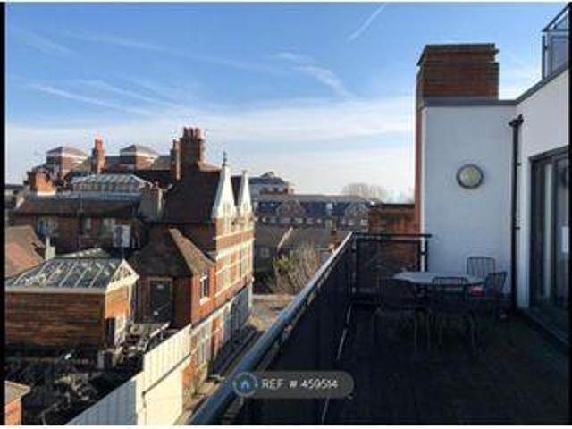 3 Bedrooms Flat for rent in Regent Street, London NW10