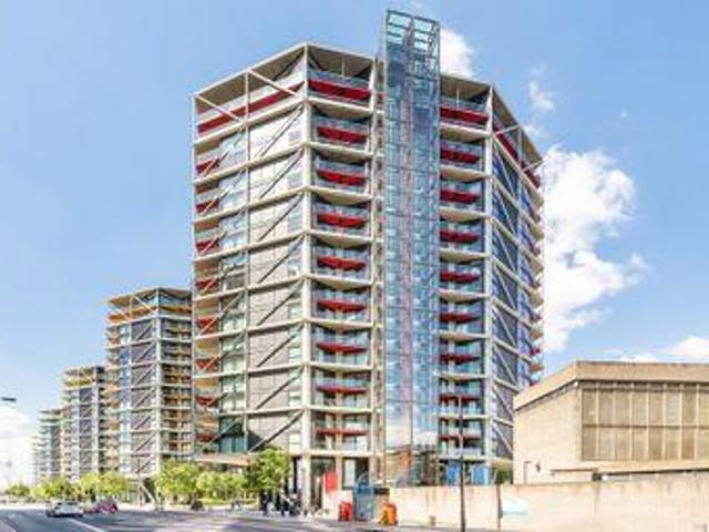 3 Bedrooms Flat for rent in Riverlight Quay, Nine Elms Lane, Vauxhall, London SW11
