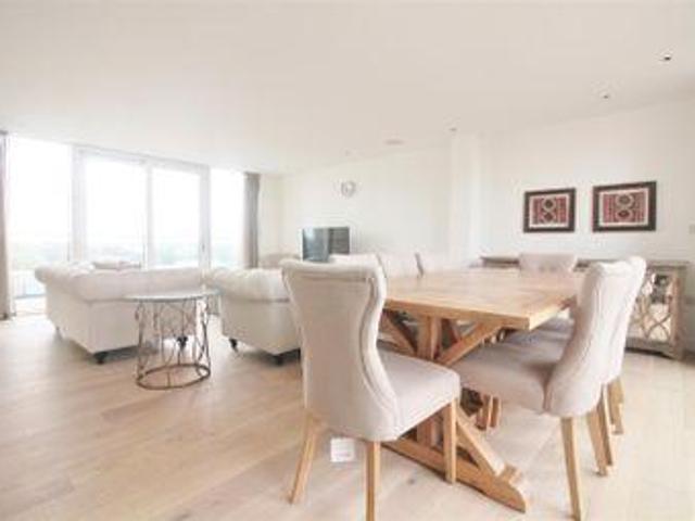 3 Bedrooms Flat for rent in Rivulet Apartment, Devan Grove, London N4