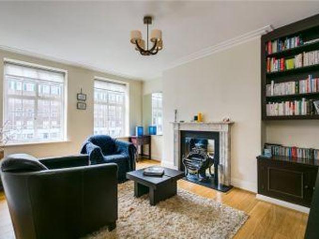 3 Bedrooms Flat for rent in Richmond Hill Court, Richmond, Surrey TW10