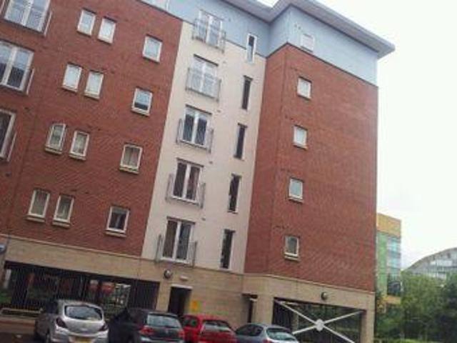 3 Bedrooms Flat for rent in Walker House, Salford M5