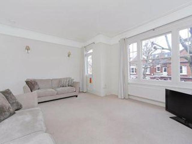 3 Bedrooms Flat for rent in Wandsworth Bridge Road, London SW6