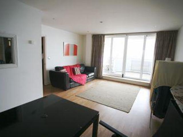 3 Bedrooms Flat for rent in Wards Wharf Approach, London E16