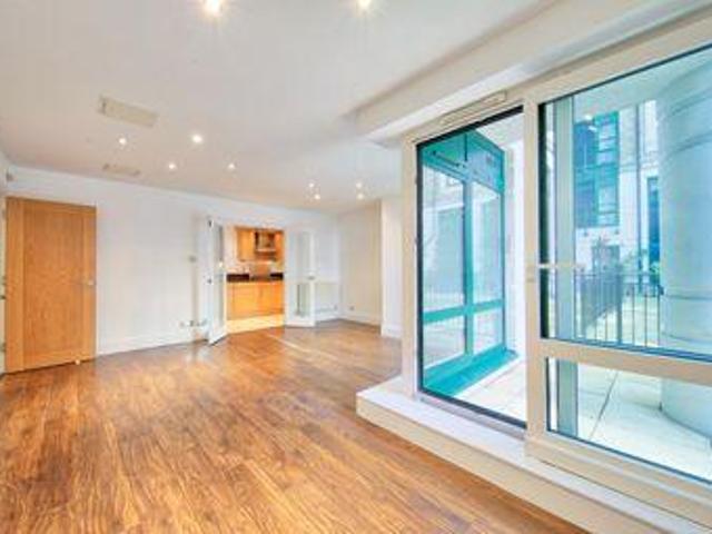 3 Bedrooms Flat for rent in Warren House, Kensington, London W14