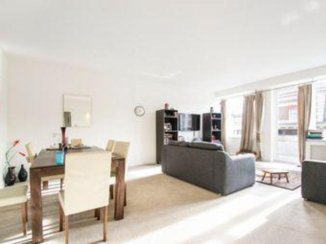 3 Bedrooms Flat for rent in Weymouth Street, Marylebone, London W1W