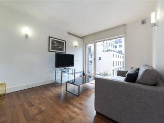 3 Bedrooms Flat for rent in Weymouth Street, London W1W
