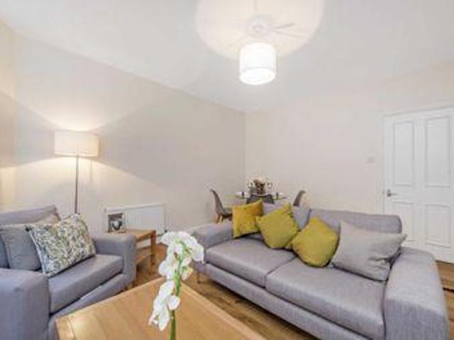 3 Bedrooms Flat for rent in Welbeck Street, London W1G