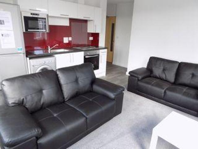 3 Bedrooms Flat for rent in Welland Road, Near University, Coventry CV1