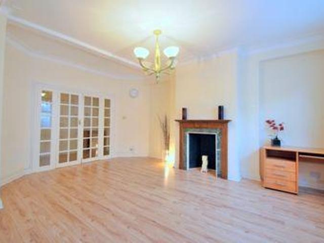 3 Bedrooms Flat for rent in Wellington Court, St. John´s Wood, London NW8
