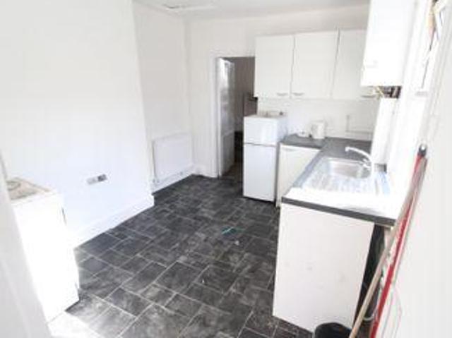 3 Bedrooms Flat for rent in West Green Road, Haringey N15