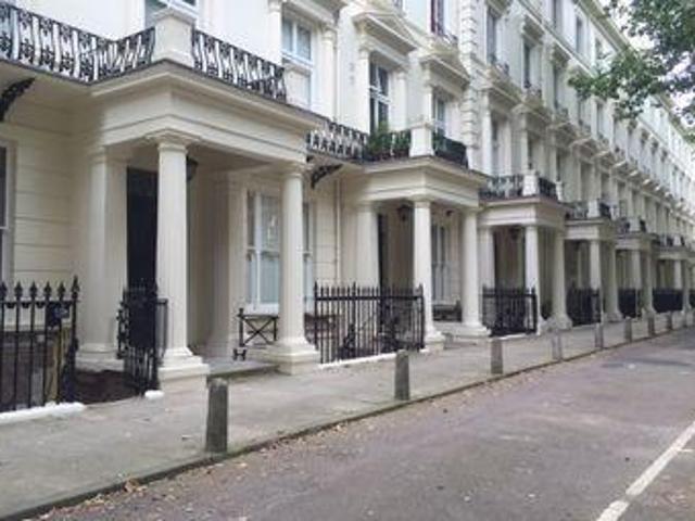 3 Bedrooms Flat for rent in Westbourne Terrace, Hyde Park, London W2