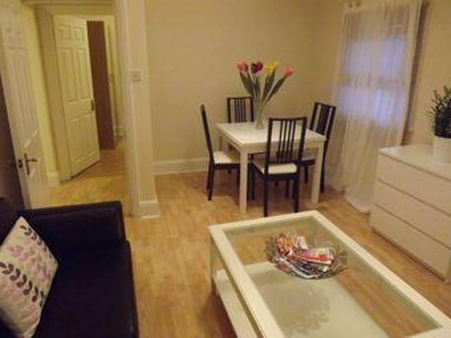 3 Bedrooms Flat for rent in Westbourne Crescent, Lancaster Gate, Paddington, Hyde Park W2