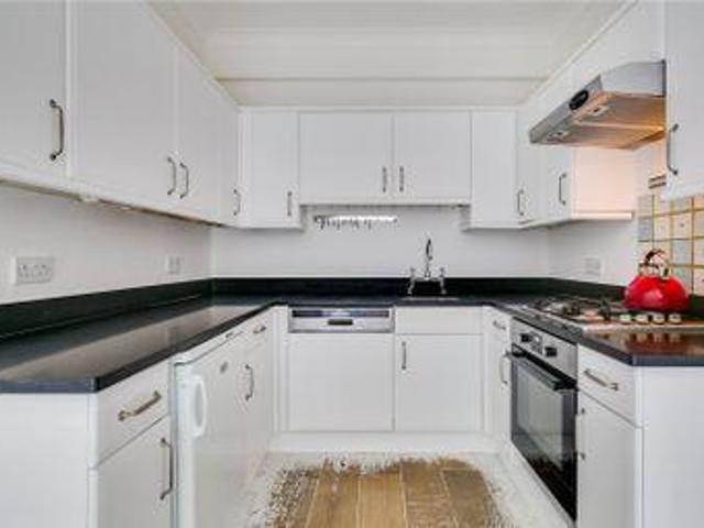 3 Bedrooms Flat for rent in Westbourne Park Road, London W11