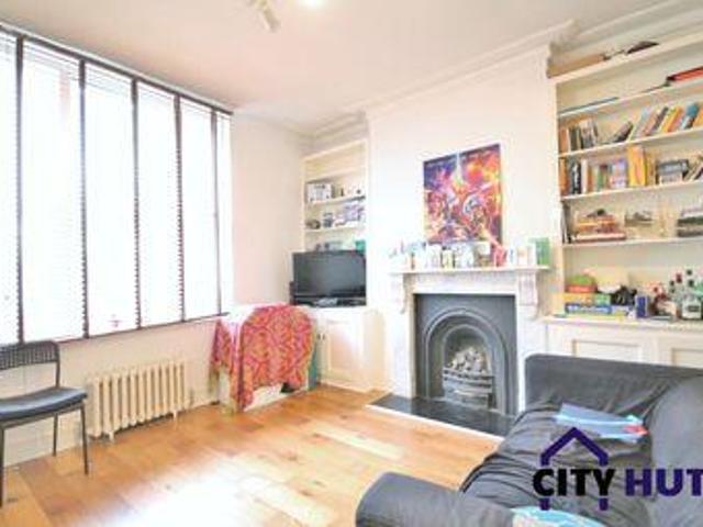 3 Bedrooms Flat for rent in Westbourne Road, London N7