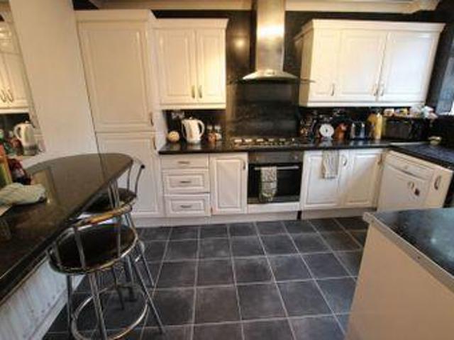 3 Bedrooms Flat for rent in Westferry, London E14