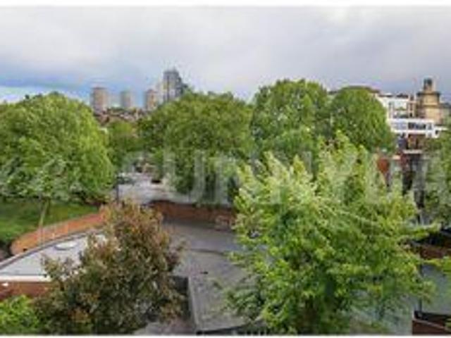 3 Bedrooms Flat for rent in Whistler Walk, Chelsea SW10