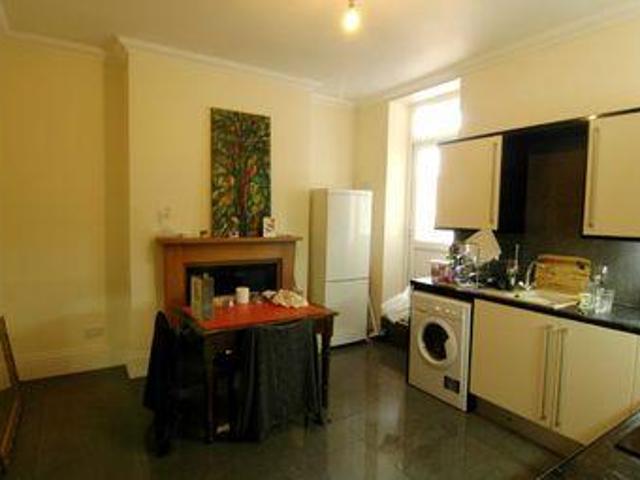 3 Bedrooms Flat for rent in Whitechapel Road, Whitechapel, London E1
