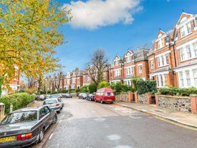 3 Bedrooms Flat for rent in Whitehall Park, London N19