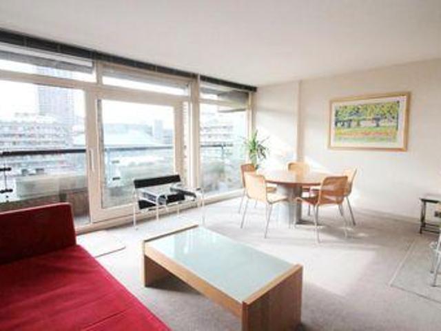 3 Bedrooms Flat for rent in Willoughby House, Barbican, London EC2Y