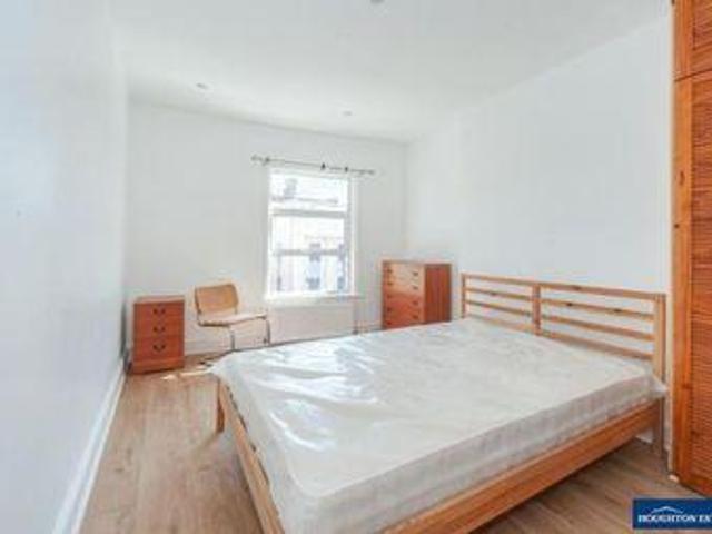 3 Bedrooms Flat for rent in Willesden Lane, London NW6