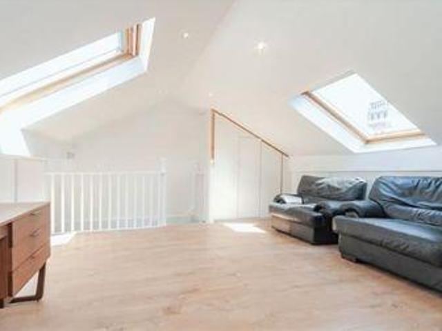 3 Bedrooms Flat for rent in Willesden Lane, London NW6