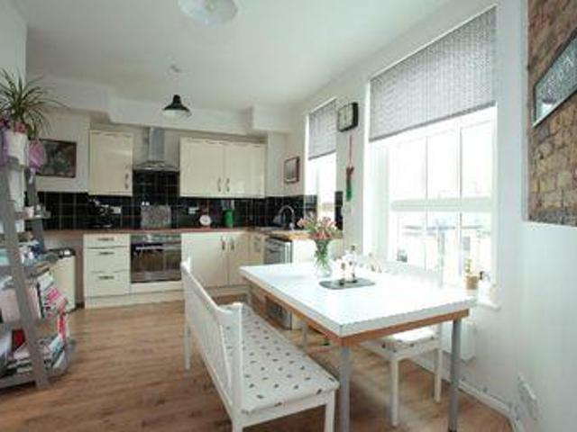 3 Bedrooms Flat for rent in Wilmot Street, London E2