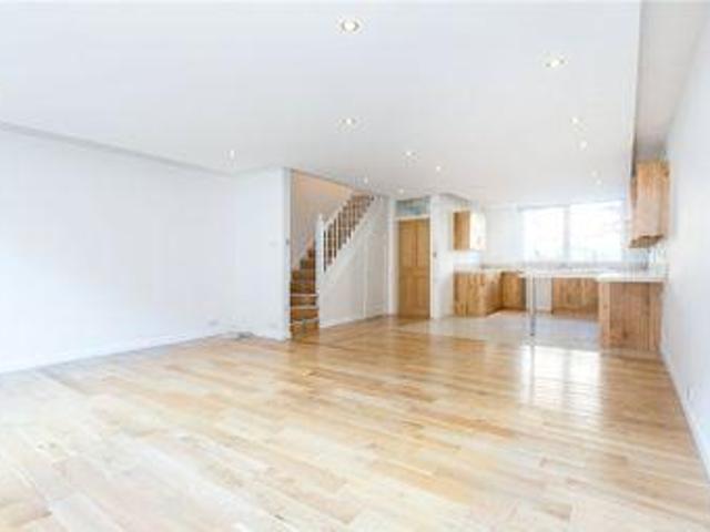 3 Bedrooms Flat for rent in Wimborne House, Harewood Avenue, London NW1