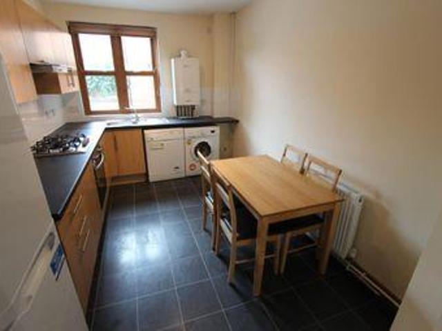 3 Bedrooms Flat for rent in Town Quay Wharf, Abbey Road, Barking IG11