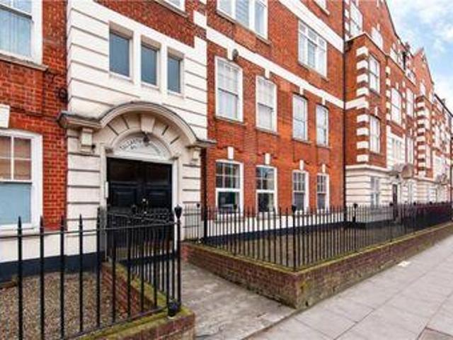 3 Bedrooms Flat for rent in Talgarth Road, Fulham W14