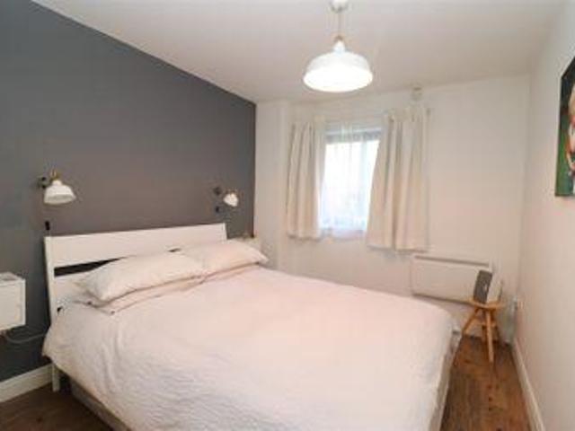 3 Bedrooms Flat for rent in Tanfield Road, Croydon CR0