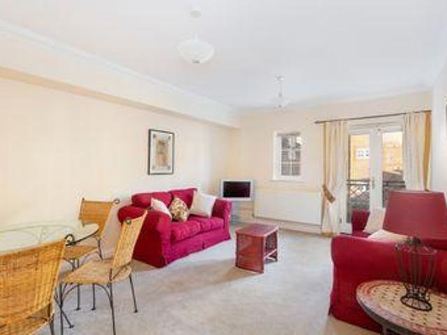 3 Bedrooms Flat for rent in Temple Road, Windsor SL4