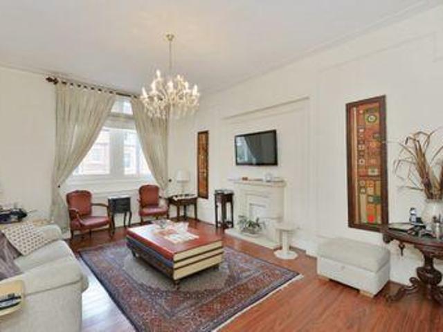 3 Bedrooms Flat for rent in Thurloe Place, Knightsbridge SW7
