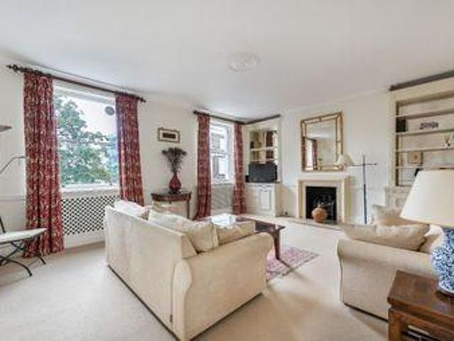 3 Bedrooms Flat for rent in Thurloe Square, London SW7