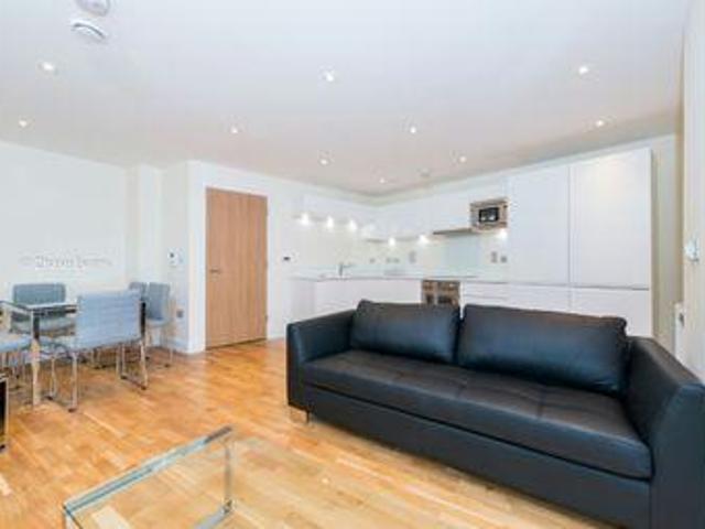 3 Bedrooms Flat for rent in The Arc, Arc House, Tower Bridge SE1