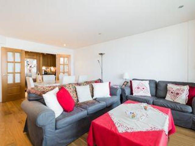 3 Bedrooms Flat for rent in The Boulevard, Imperial Wharf, London SW6