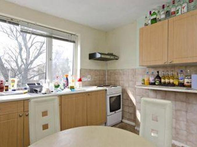 3 Bedrooms Flat for rent in The Grove, London E15