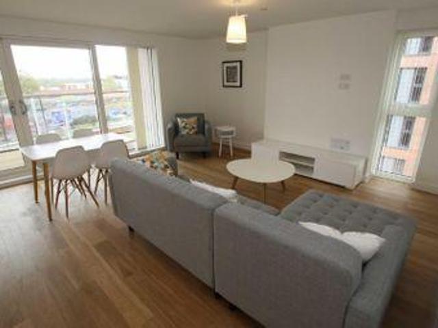 3 Bedrooms Flat for rent in The Hatbox, 7 Munday Street, Manchester M4