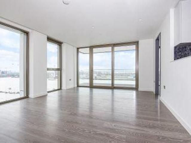 3 Bedrooms Flat for rent in The Lighterman, Pilot Walk, Greenwich Peninsula SE10