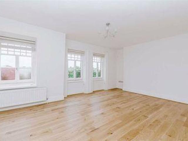 3 Bedrooms Flat for rent in Transept Street, London NW1