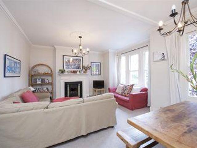 3 Bedrooms Flat for rent in Trouville Road, London SW4
