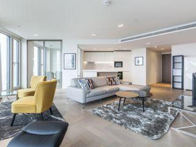 3 Bedrooms Flat for rent in Upper Ground, London SE1