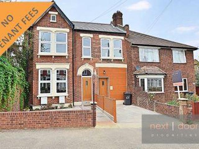 3 Bedrooms Flat for rent in Vancouver Road, Forest Hill SE23