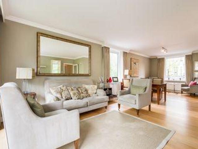 3 Bedrooms Flat for rent in Vicarage Gate, London W8