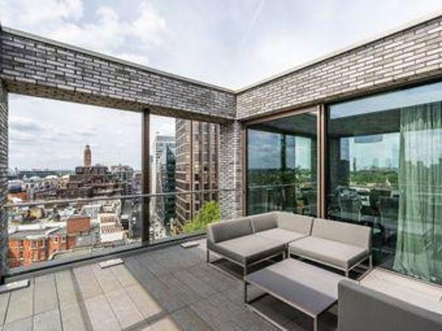 3 Bedrooms Flat for rent in Victoria Street, London SW1H