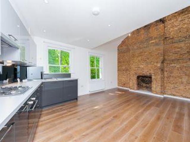 3 Bedrooms Flat for rent in Victoria Park Road, Victoria Park E9