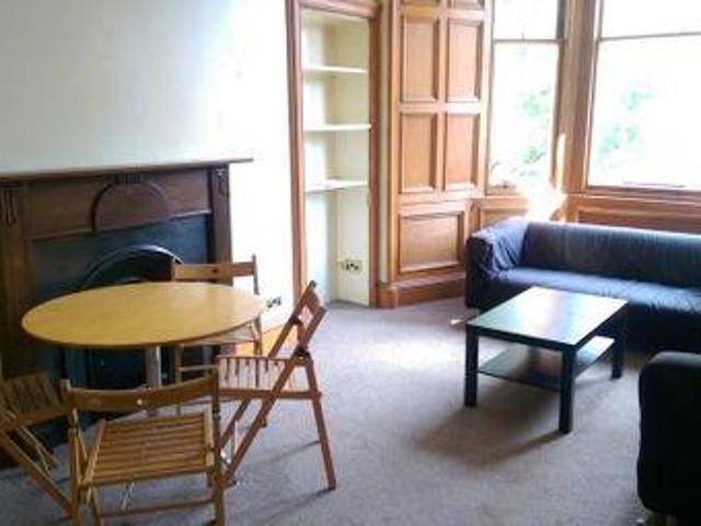 3 Bedrooms Flat for rent in Viewforth, Viewforth, Edinburgh EH10
