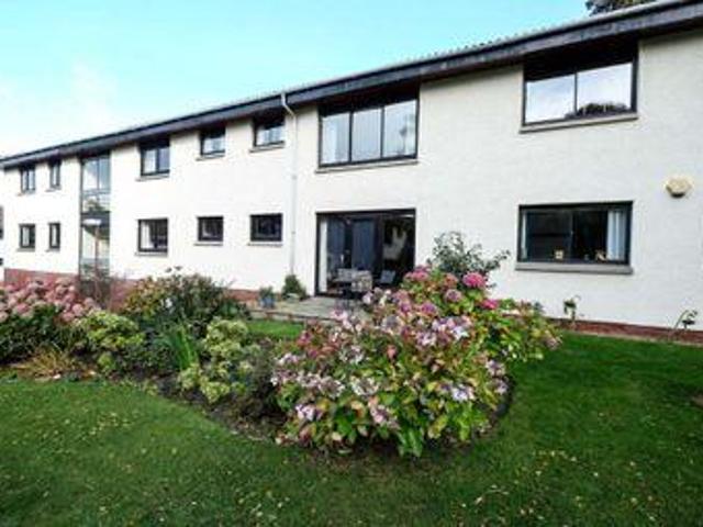 3 Bedrooms Flat for sale in 3 Southbank Court, Easter Park Drive, Edinburgh EH4